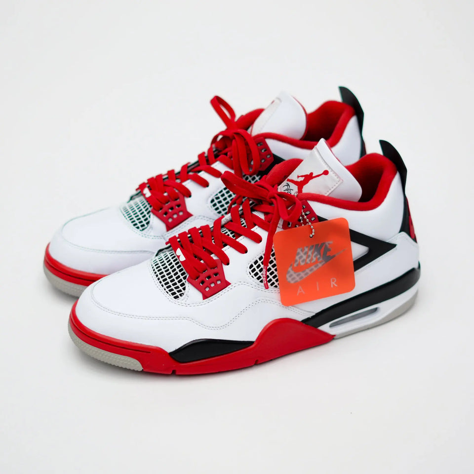 Bold Red BREAD Elastic Shoelaces - Vibrant, Easy Fit for Sneakers – Bread